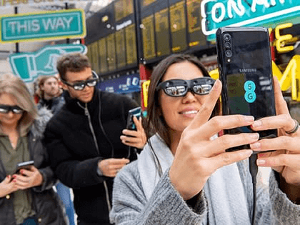 EE has brought 5G to three new postcodes for the first time